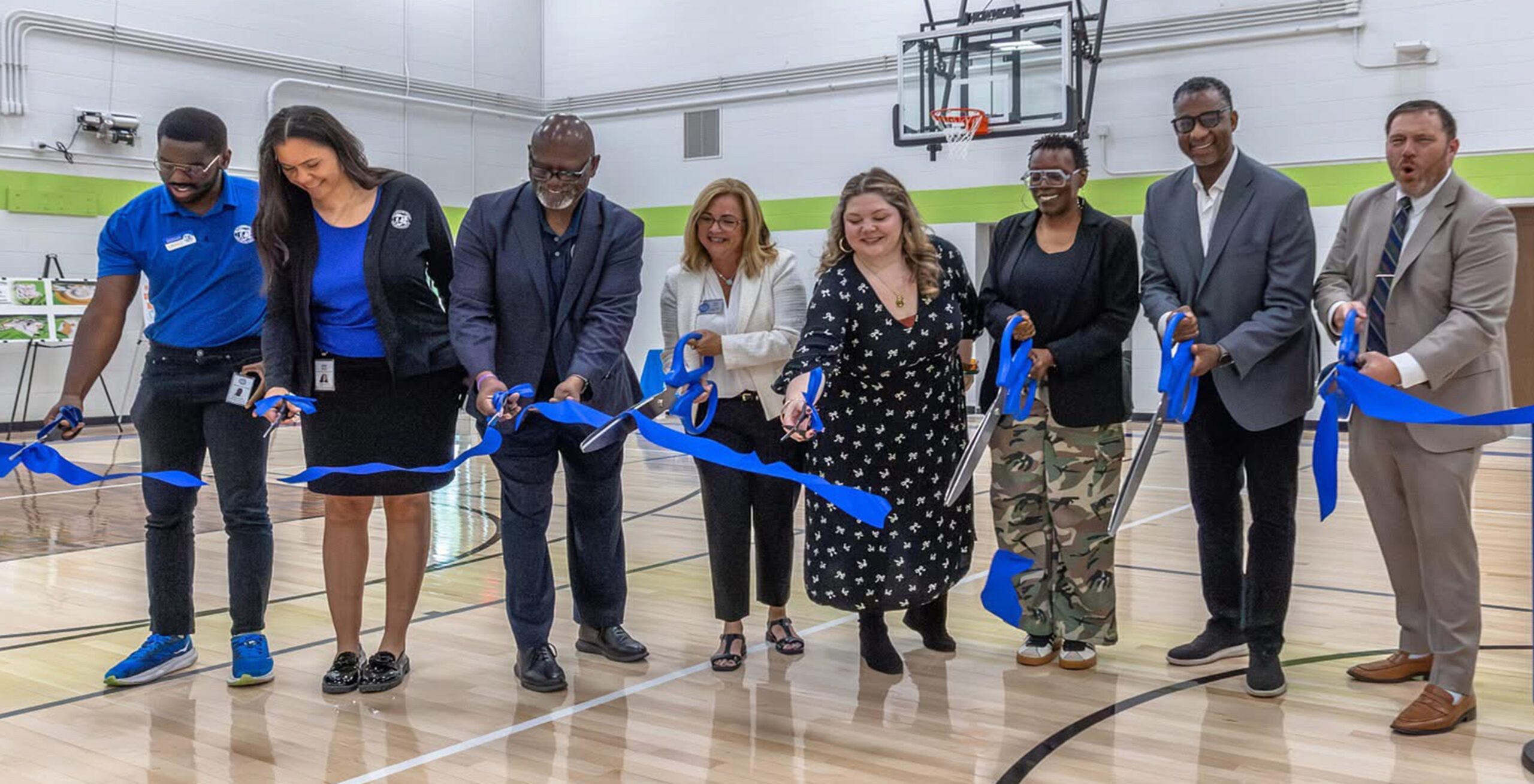 Reinauguran amplios espacios recreativos en el este de Charlotte - HolaNews