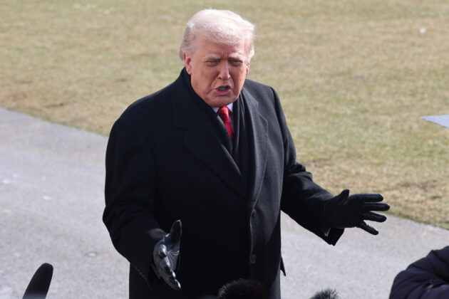 Regla de Trump sobre las 'green cards' golpea la migración legal y ...