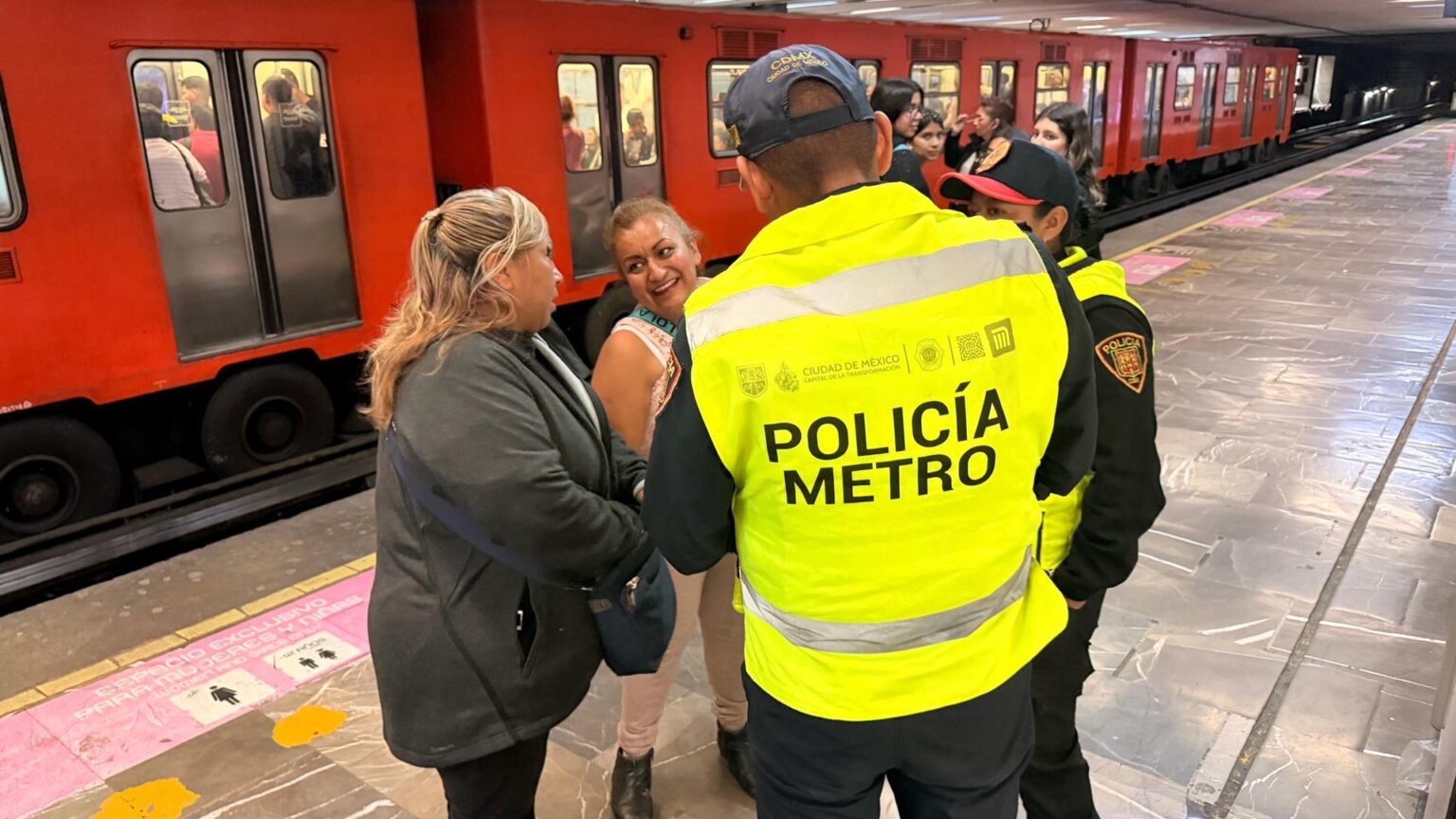 Vagoneras: las mujeres que desafían la "limpieza social" en el Metro de ...