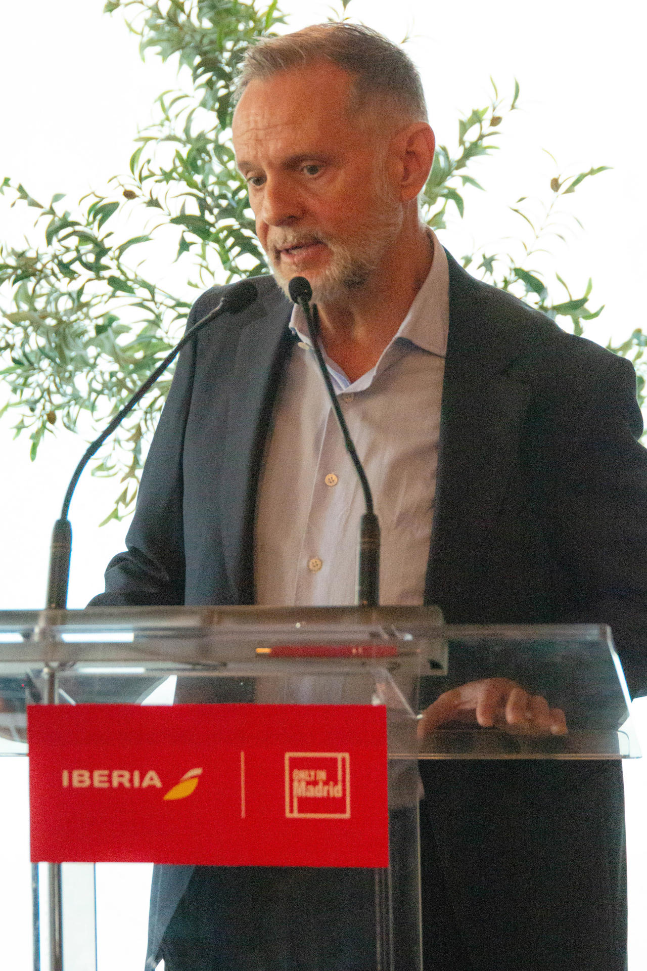 La nueva conexión Madrid-Toronto refuerza la expansión de Iberia en ...