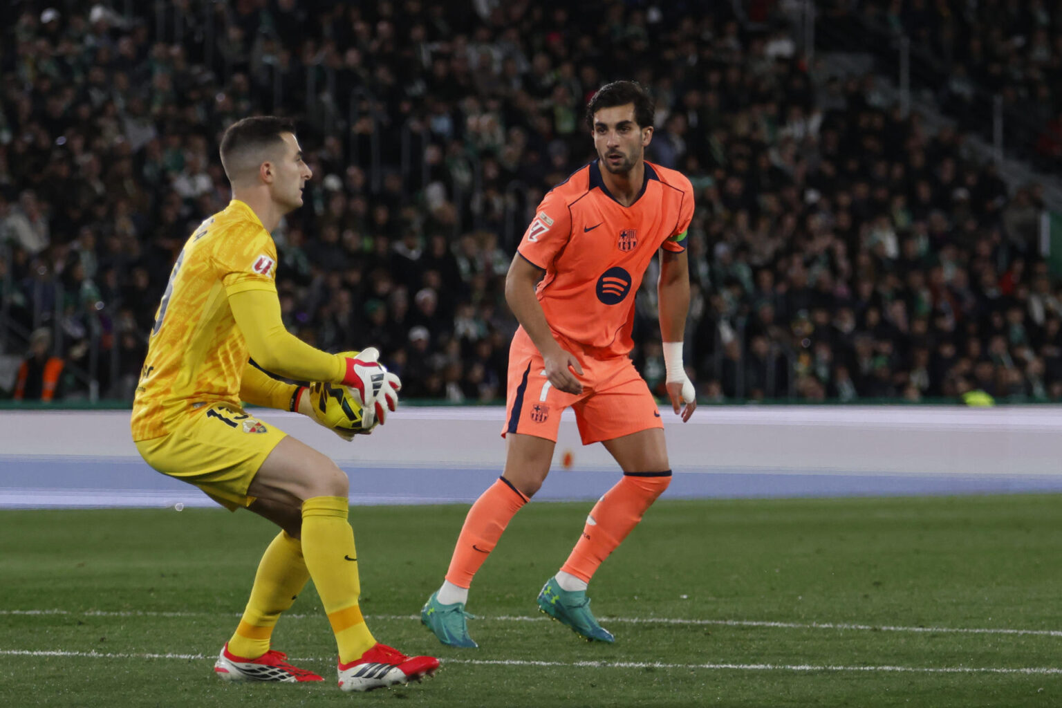 El Barcelona traspasa al portero Iñaki Peña al Panathinaikos griego ...